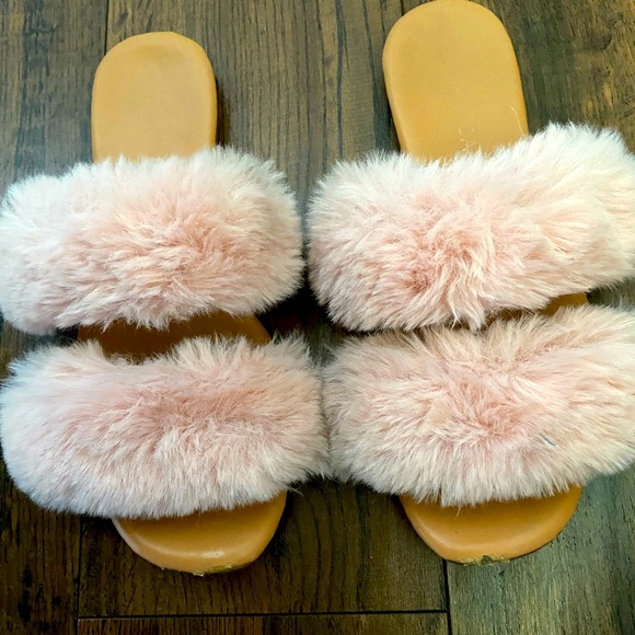 Shoes | Fluffy Sandals | Poshmark